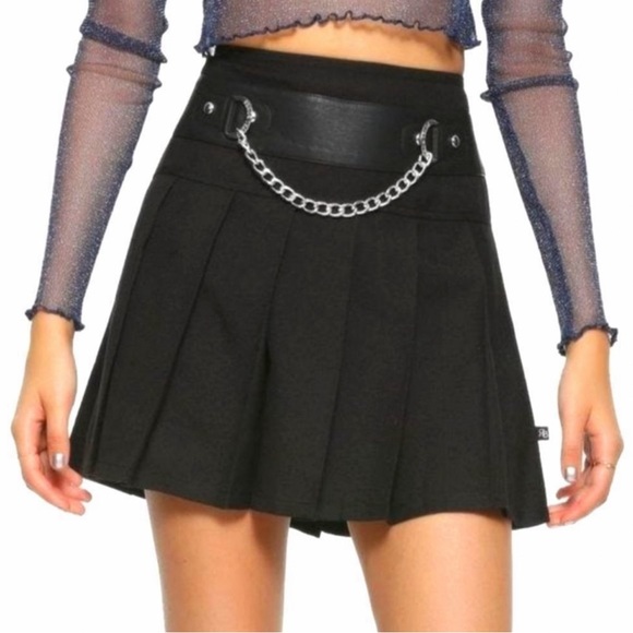 Royal Bones | Skirts | Hot Topic Royal Bones Black Pleated Belted ...